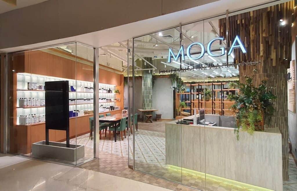 MOGA MOGA CENTRAL CHIDLOM - MOGA
